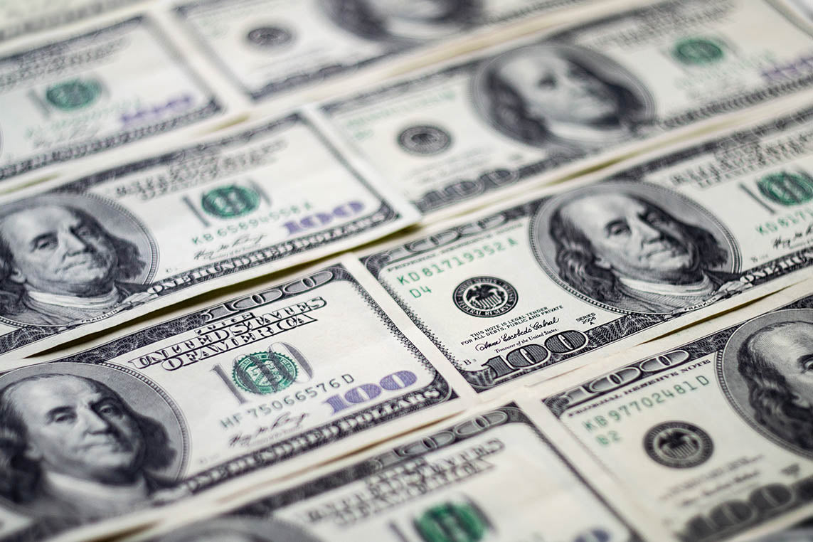 Cómo el dólar estadounidense se convirtió en la moneda más poderosa del ...